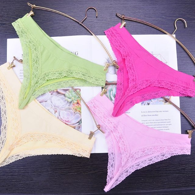 Women's Lace G-Strings